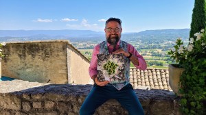 Charles Clary – Handcut Paper Artist